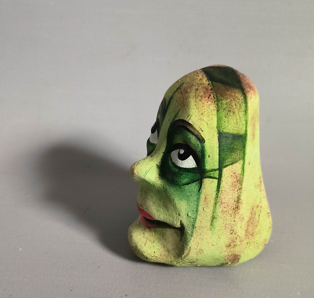 Happy Paperweight - Smile Spark Stone | AxaMarionettes